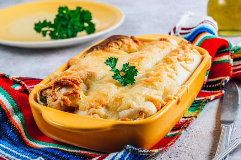 Prueba Mis Enchiladas Suizas con Pollo - Paulina Cocina