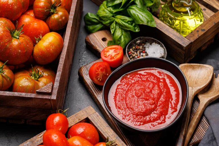 Salsa de Tomate infalible en 5 pasos - Paulina Cocina