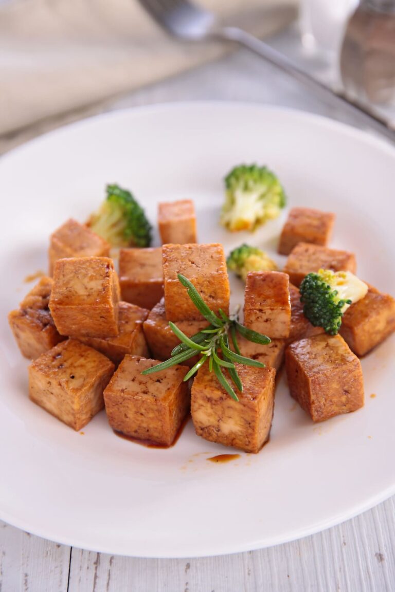 Prepara un Tofu lleno de sabor en 5 pasos - Paulina Cocina